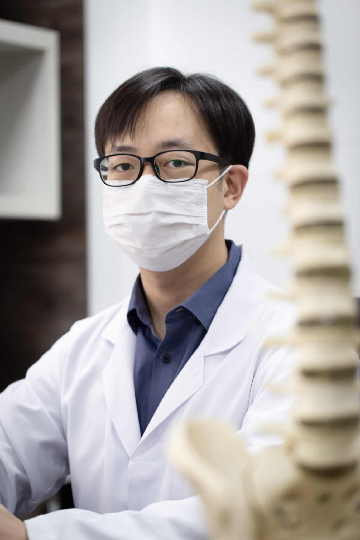 Dr. Andrew Park - Clínica Dr. Hong Jin Pai